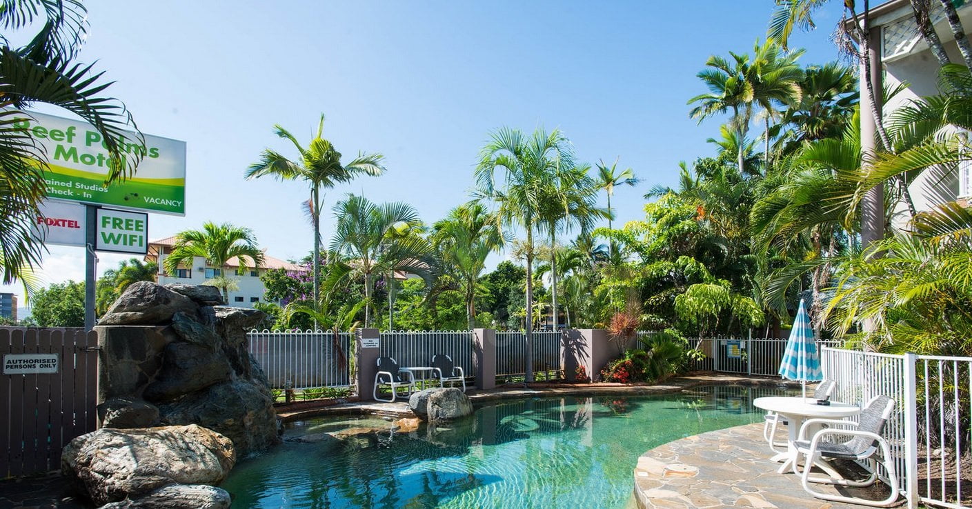 Motels in Cairns | Book Your Vacation in Cairns | Reef Palms
